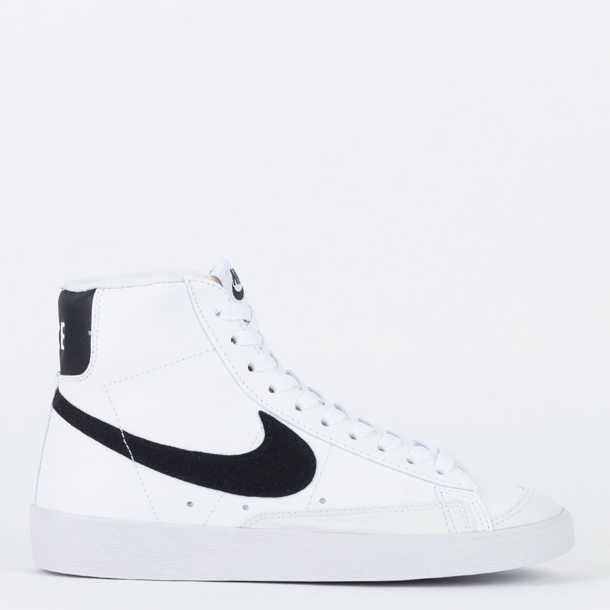 Tênis Nike Blazer Mid 77 Next Nature White Black DO1344-101 | Nike